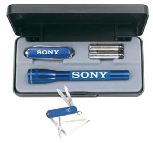 Custom AAA Mini Maglite with Classic Swiss Army Knife - Maglite Flashlights